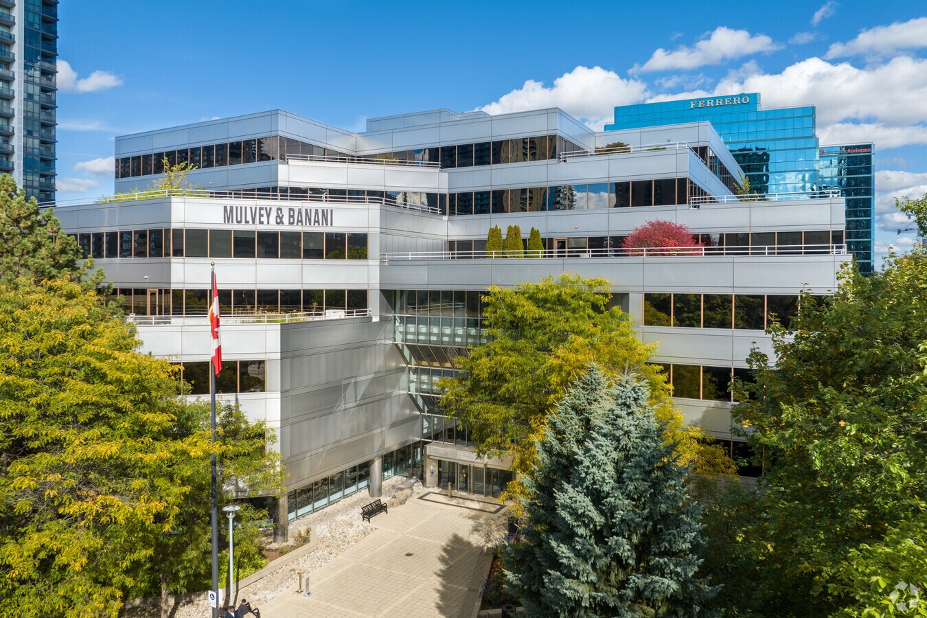 90 Sheppard Ave E, Toronto, ON M2N 3A1 - Office for Lease | LoopNet