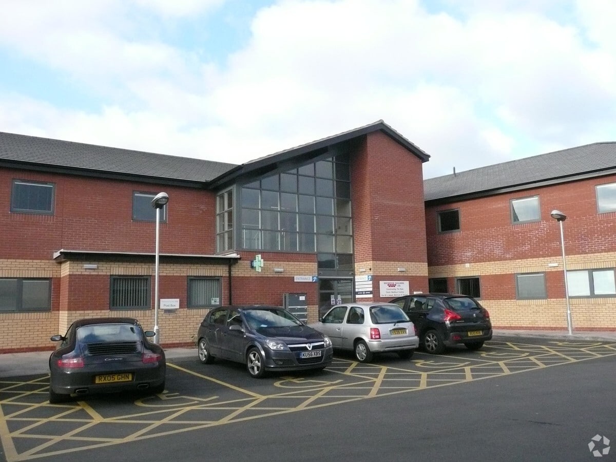 Quinton Park, Coventry, CV3 5PZ | LoopNet