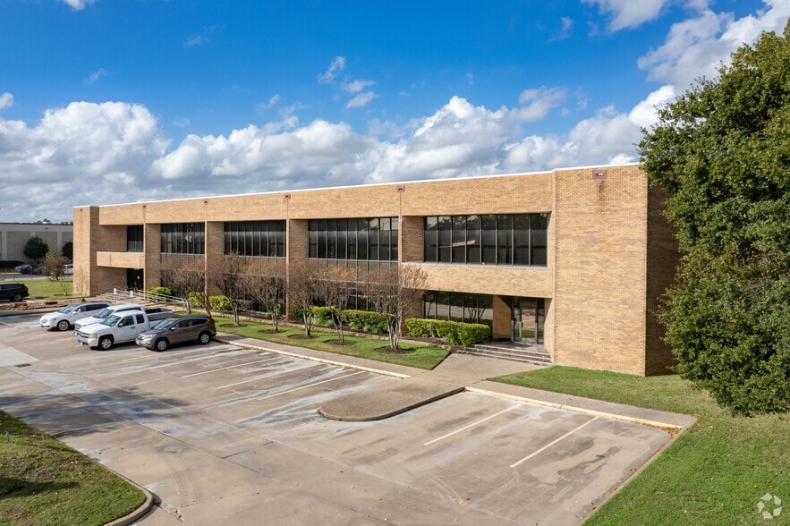 9600 W Gulf Bank Rd, Houston, TX 77040 | LoopNet