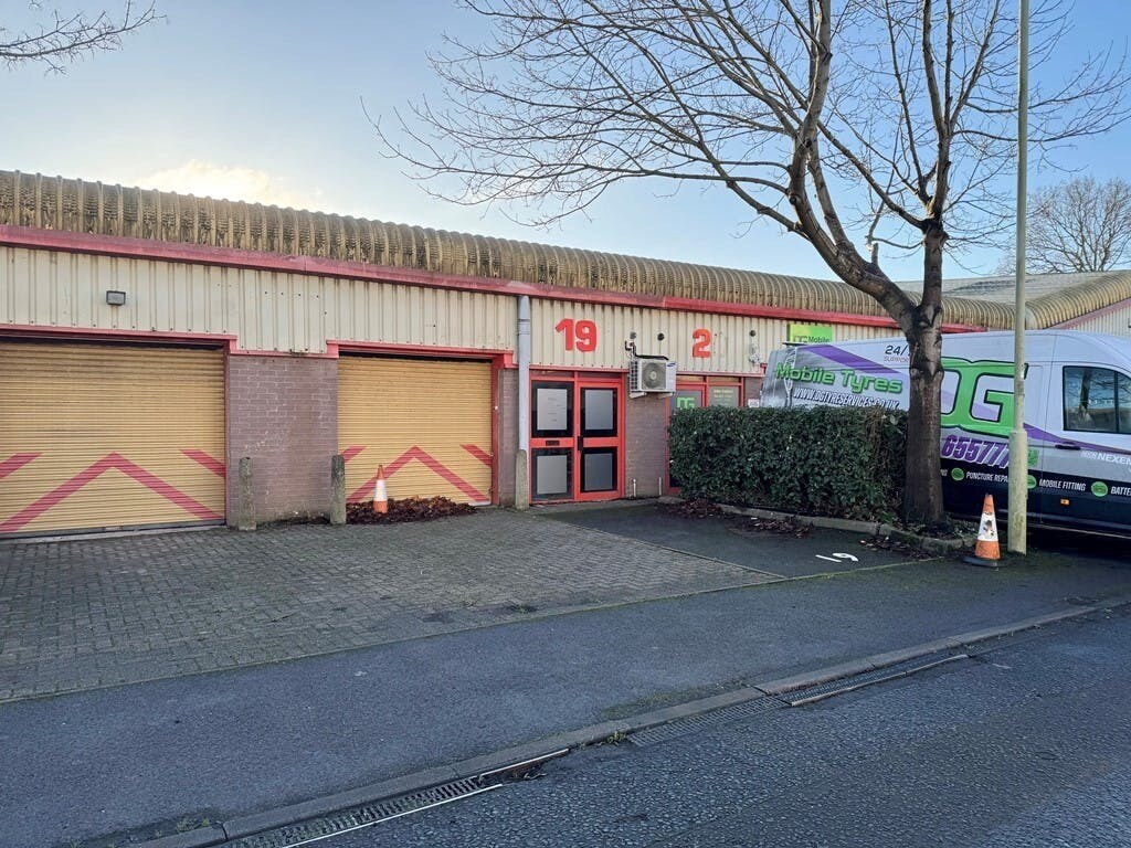 Palmerston Dr, Fareham, PO14 1DJ - Flex for Lease | LoopNet