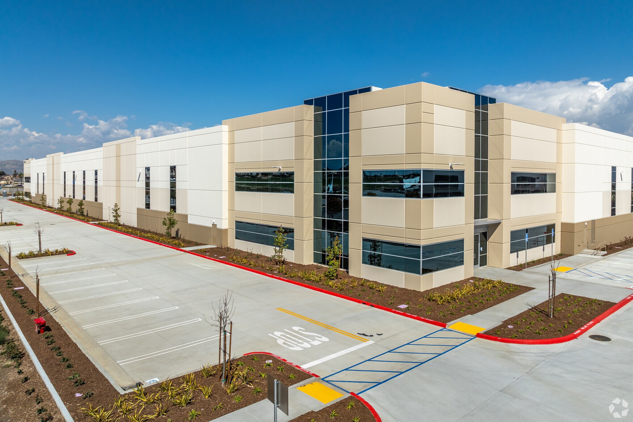 16300 Coyote Bush Rd, Riverside, CA 92518 - Meridian Business Park ...