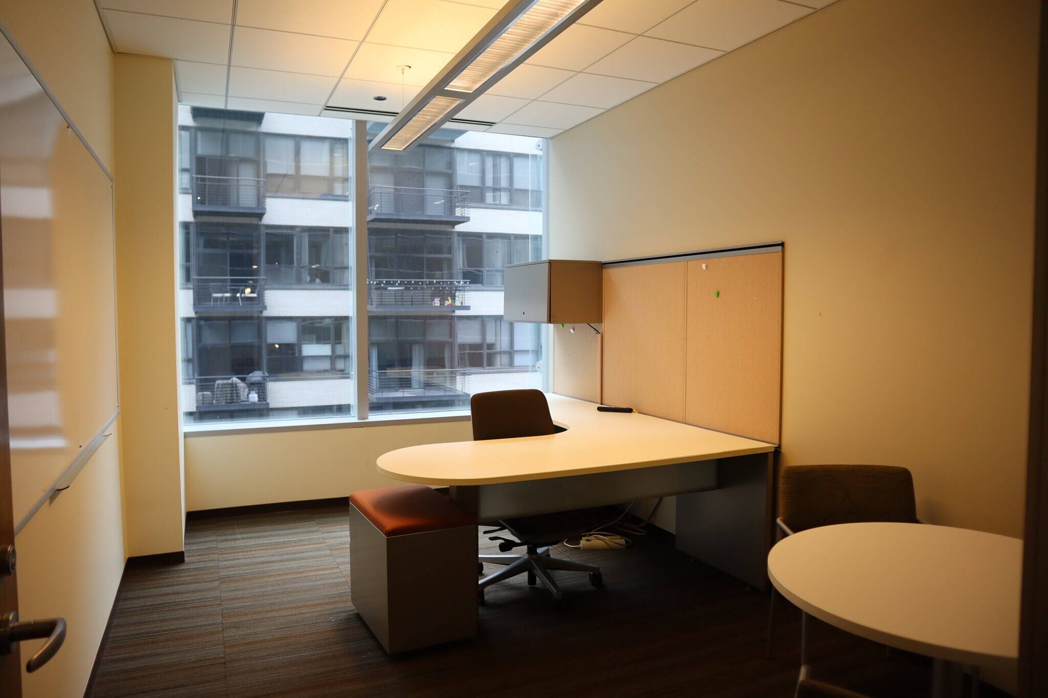 550 W Adams St, Chicago, IL 60661 - Office for Lease | LoopNet