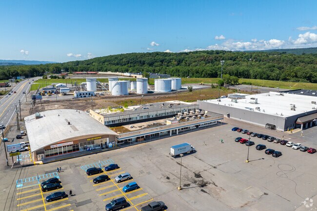 Shopping Centers for Sale | LoopNet