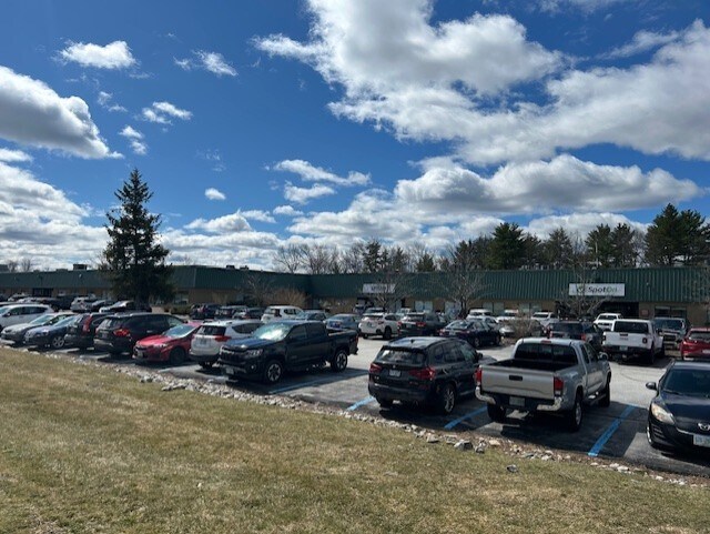 7 Perimeter Rd, Manchester, NH 03103 - Flex for Lease | LoopNet