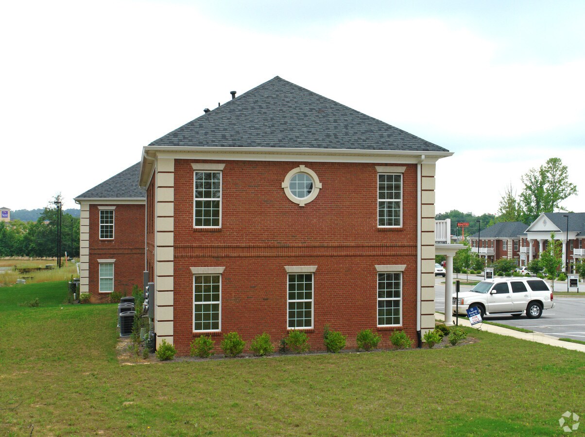 5604 Wendy Bagwell Pky, Hiram, GA 30141 | LoopNet