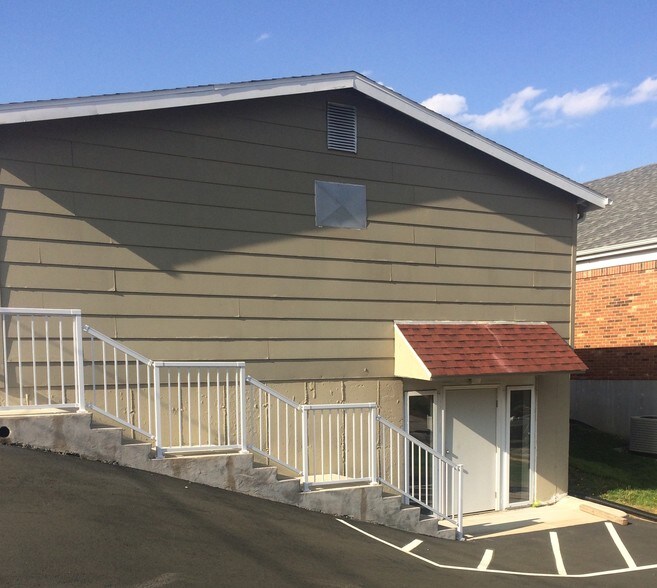 14548 Manchester Rd, Ballwin, MO 63011 | LoopNet