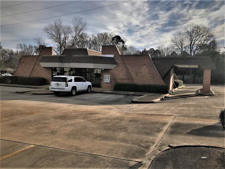 4775 Old Canton Rd, Jackson, MS 39211 | LoopNet