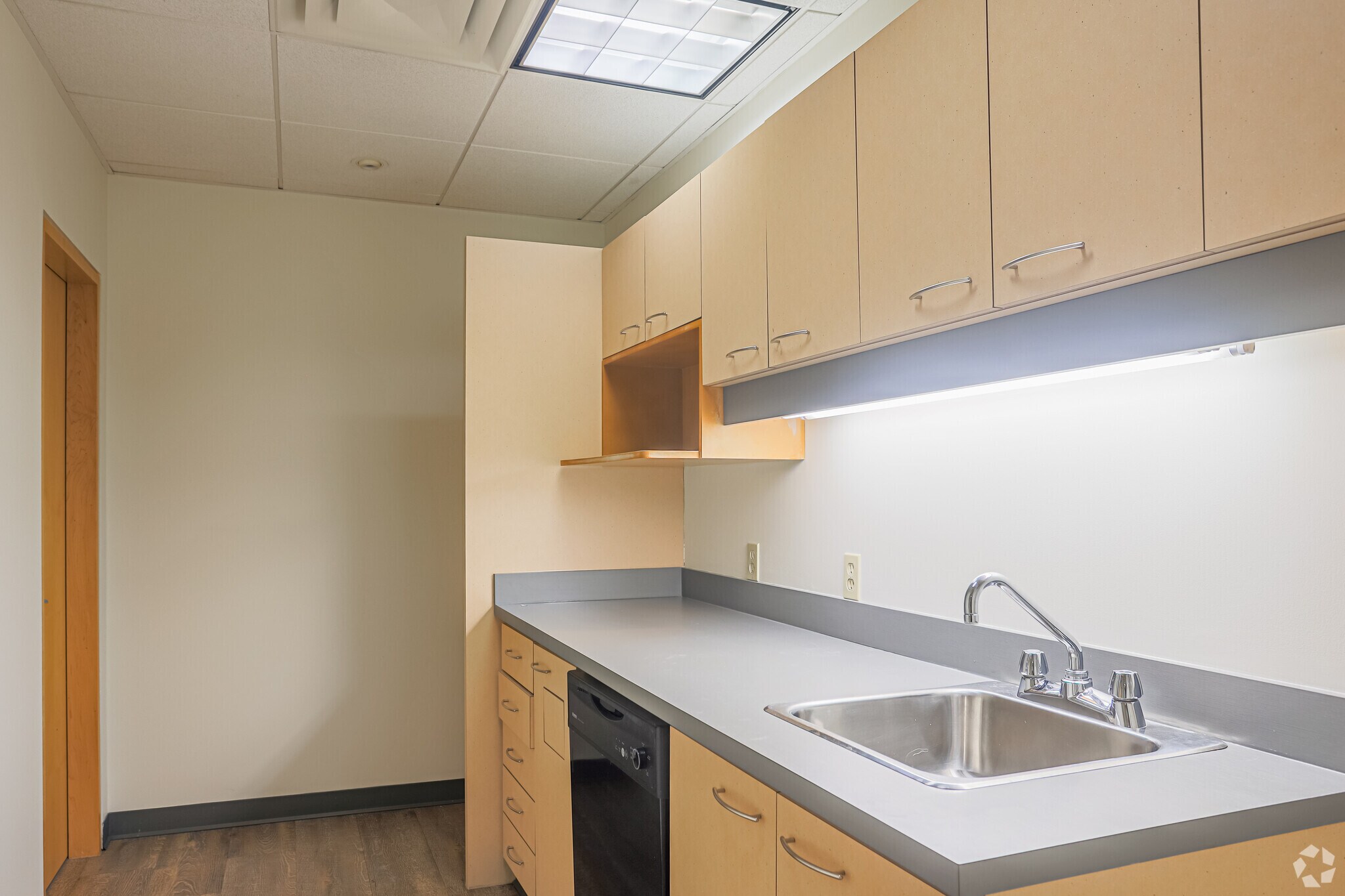 10665 Jasper Ave, Edmonton, AB T5J 3S9 - First Edmonton Place | LoopNet