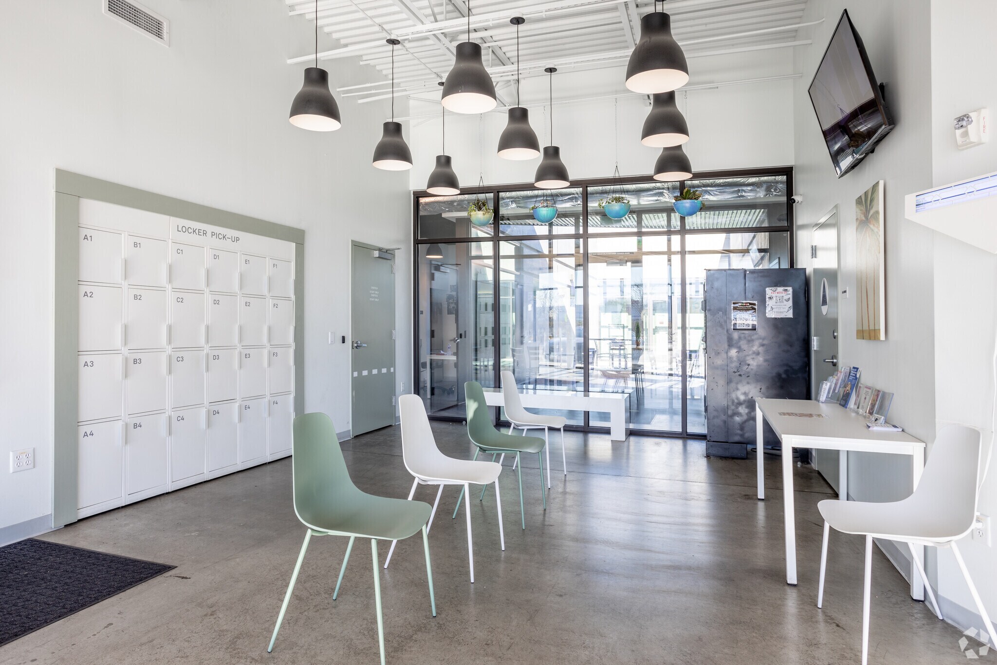 5610 N Interstate 35, Austin, TX 78751 - Austin CloudKitchens ghost kitchens | LoopNet