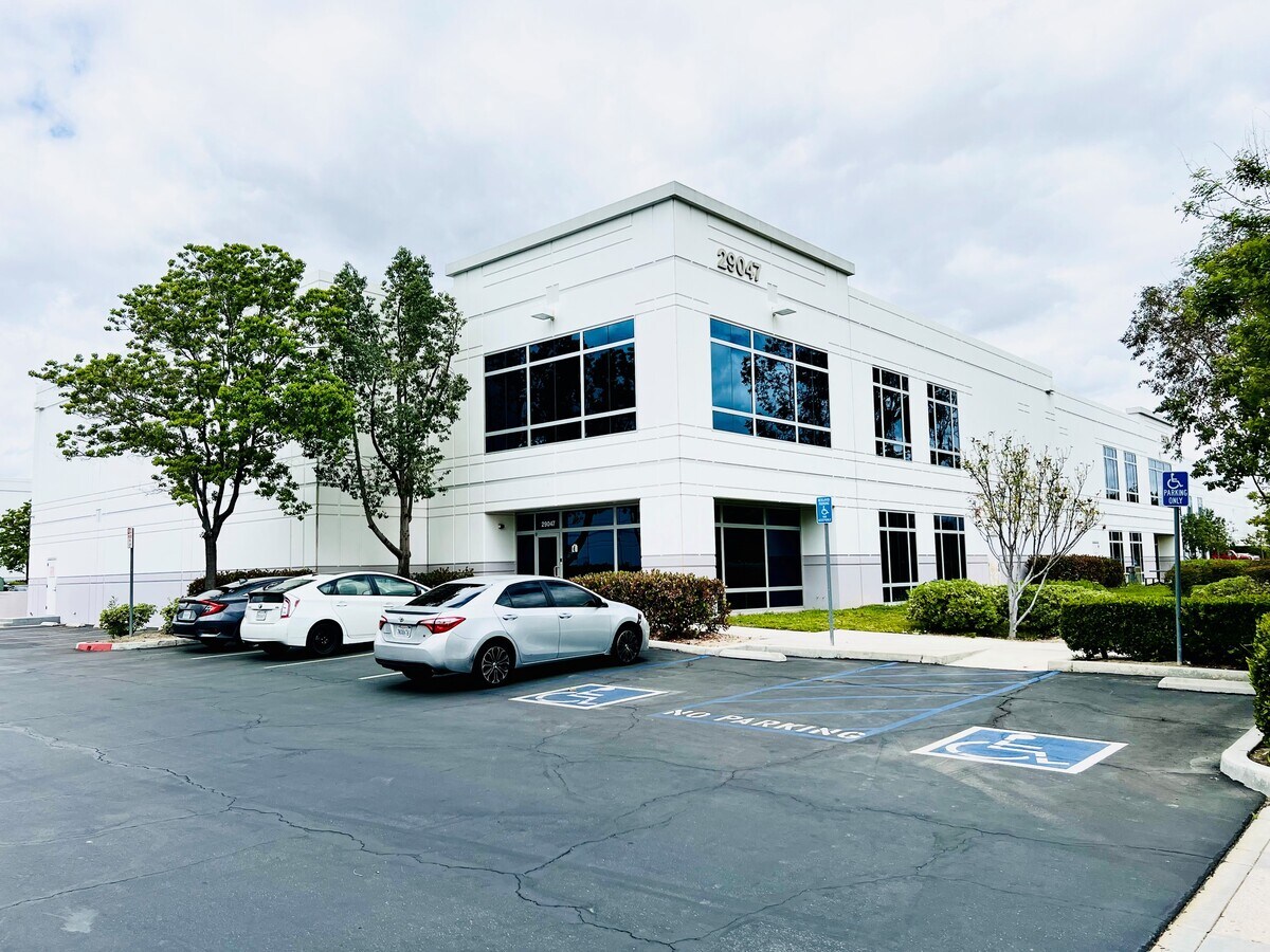 29047 The Old Rd, Valencia, CA 91355 | LoopNet