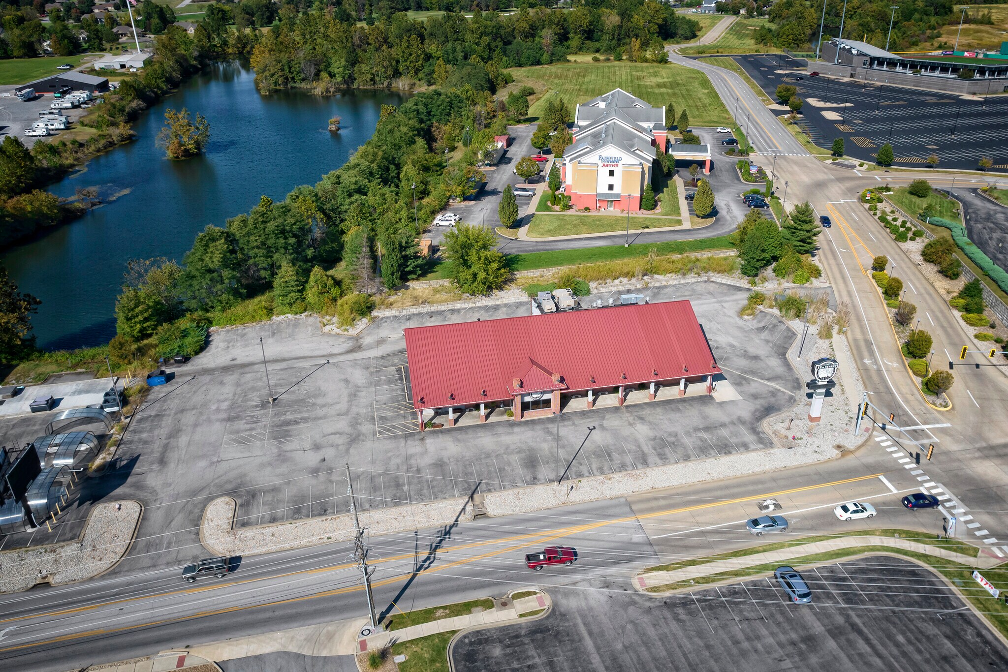 2700 17th St, Marion, IL 62959 - 17th Street | LoopNet