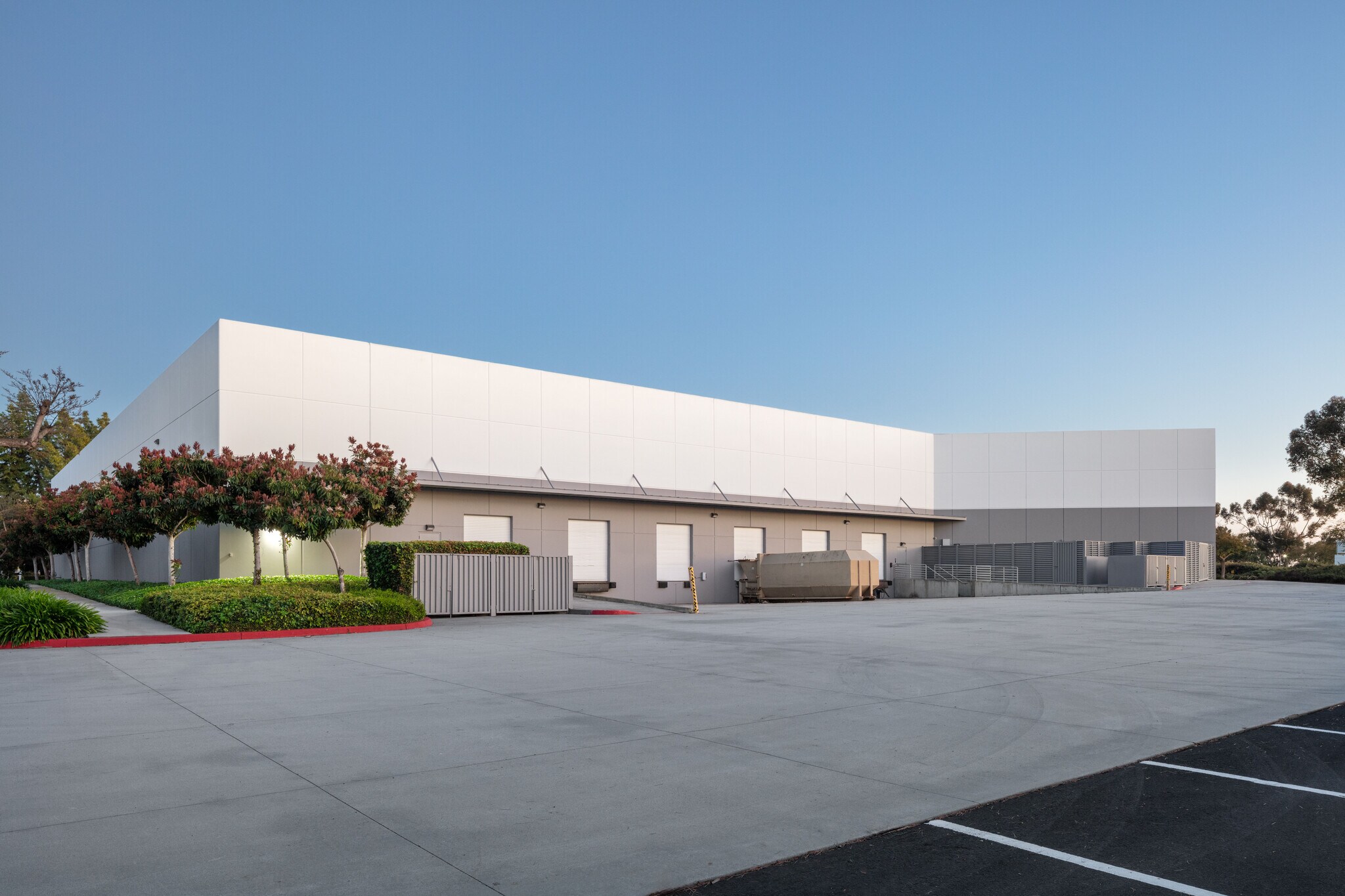 2885 Loker Ave E, Carlsbad, CA 92010 - Flex for Lease | LoopNet