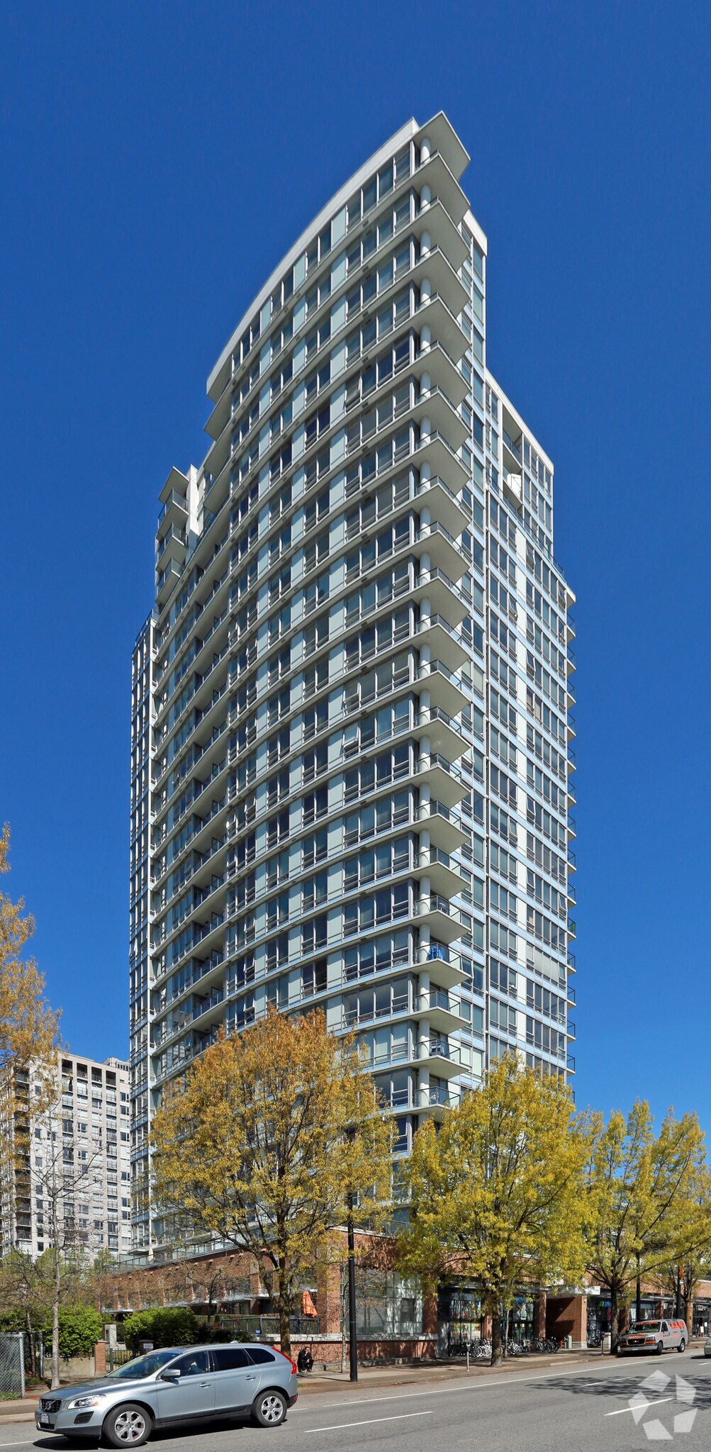 939 Expo Blvd, Vancouver, BC V6Z 3G7 - Max II | LoopNet