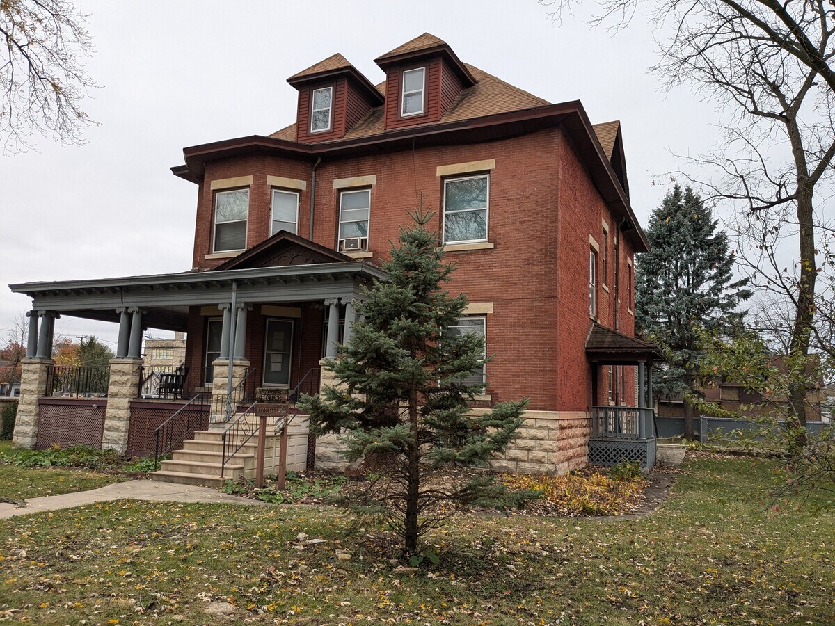 337 S Ottawa St Joliet Il 60436 Specialty For Sale Loopnet