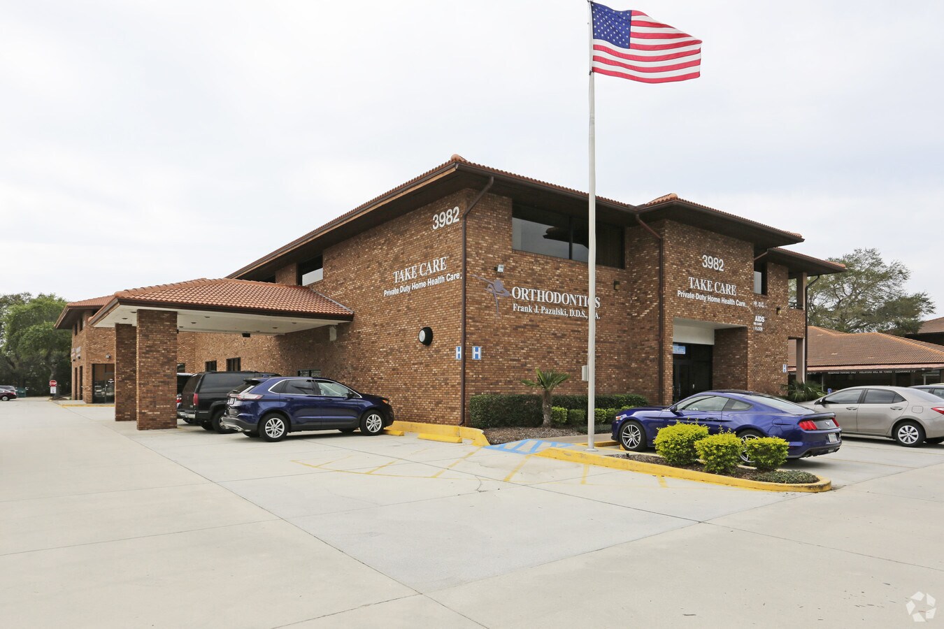 3982 Bee Ridge Rd, Sarasota, FL 34233 - H | LoopNet