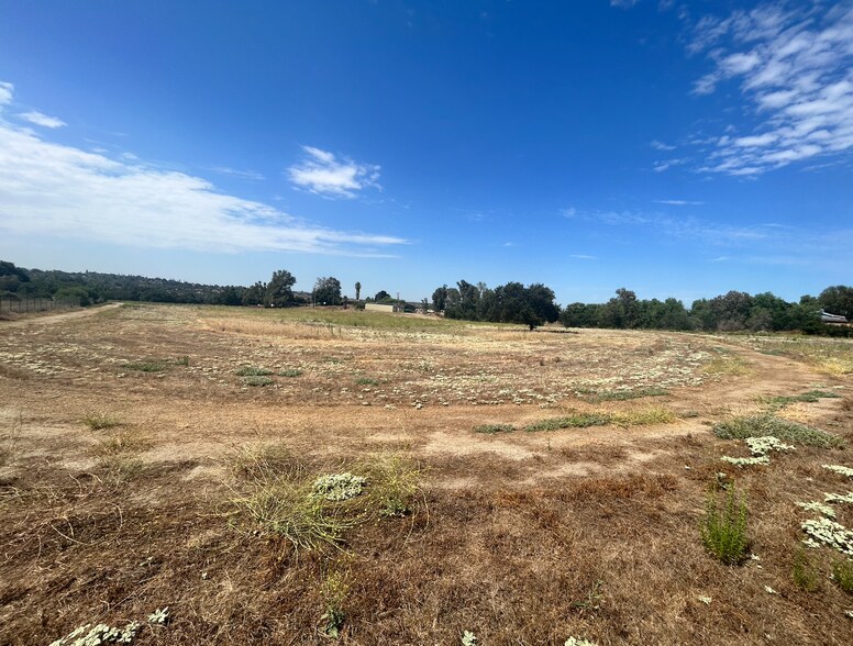 14532 Cool Valley Rd, Valley Center, CA 92082 | LoopNet