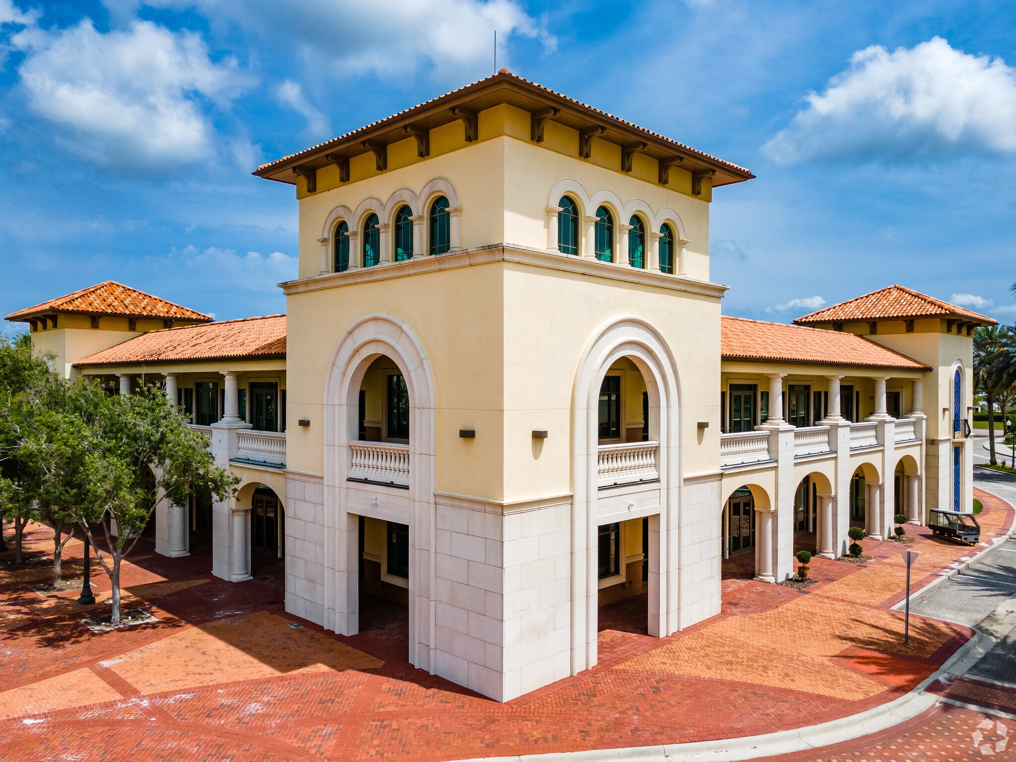 Little Rd, Trinity, FL 34655 - Trinity Tuscan Center | LoopNet