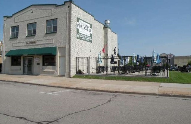 120 Scott St, Ripon, WI 54971 | LoopNet