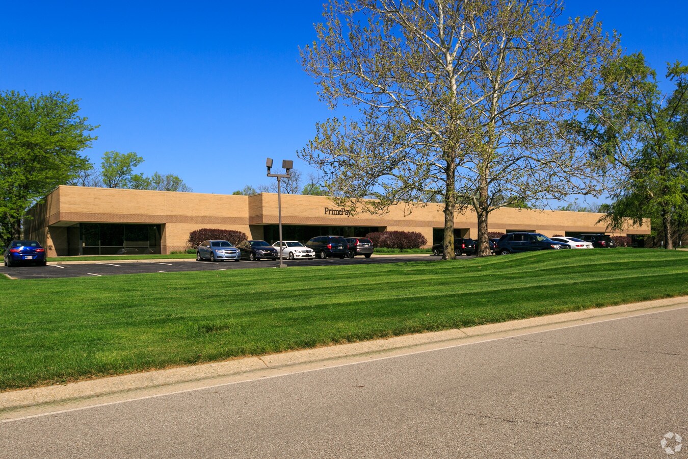 9380-9440 Priority Way West Dr, Indianapolis, IN 46240 | LoopNet