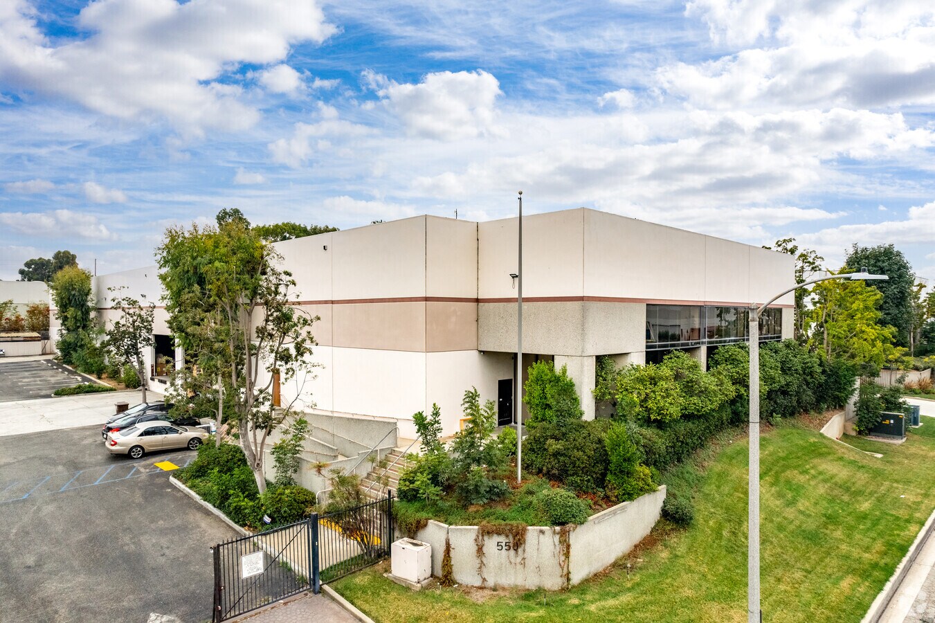 550 W Manville St, Compton, CA 90220 | LoopNet