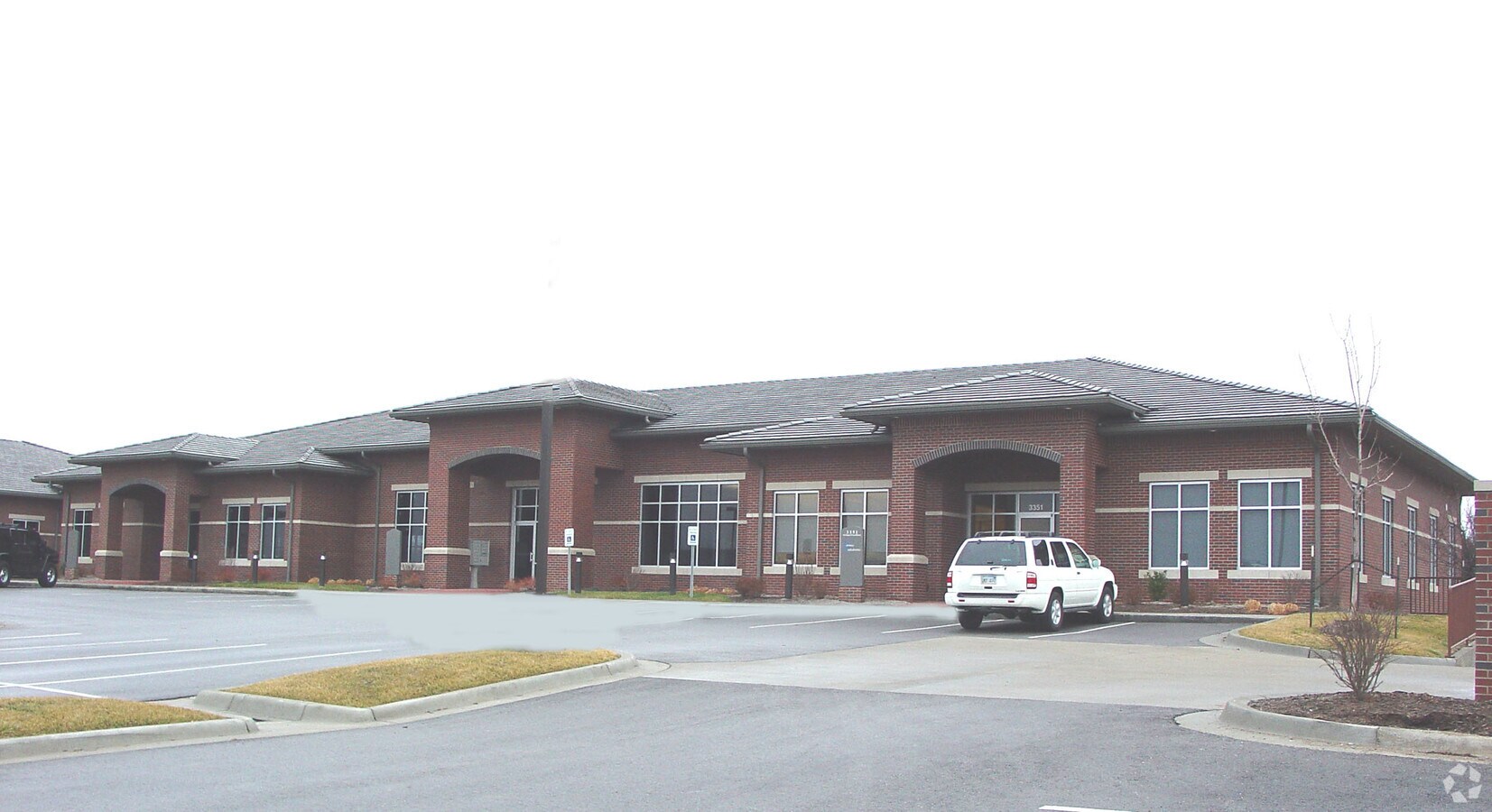 3351-3383 NE Ralph Powell Rd, Lee's Summit, MO 64064 | LoopNet