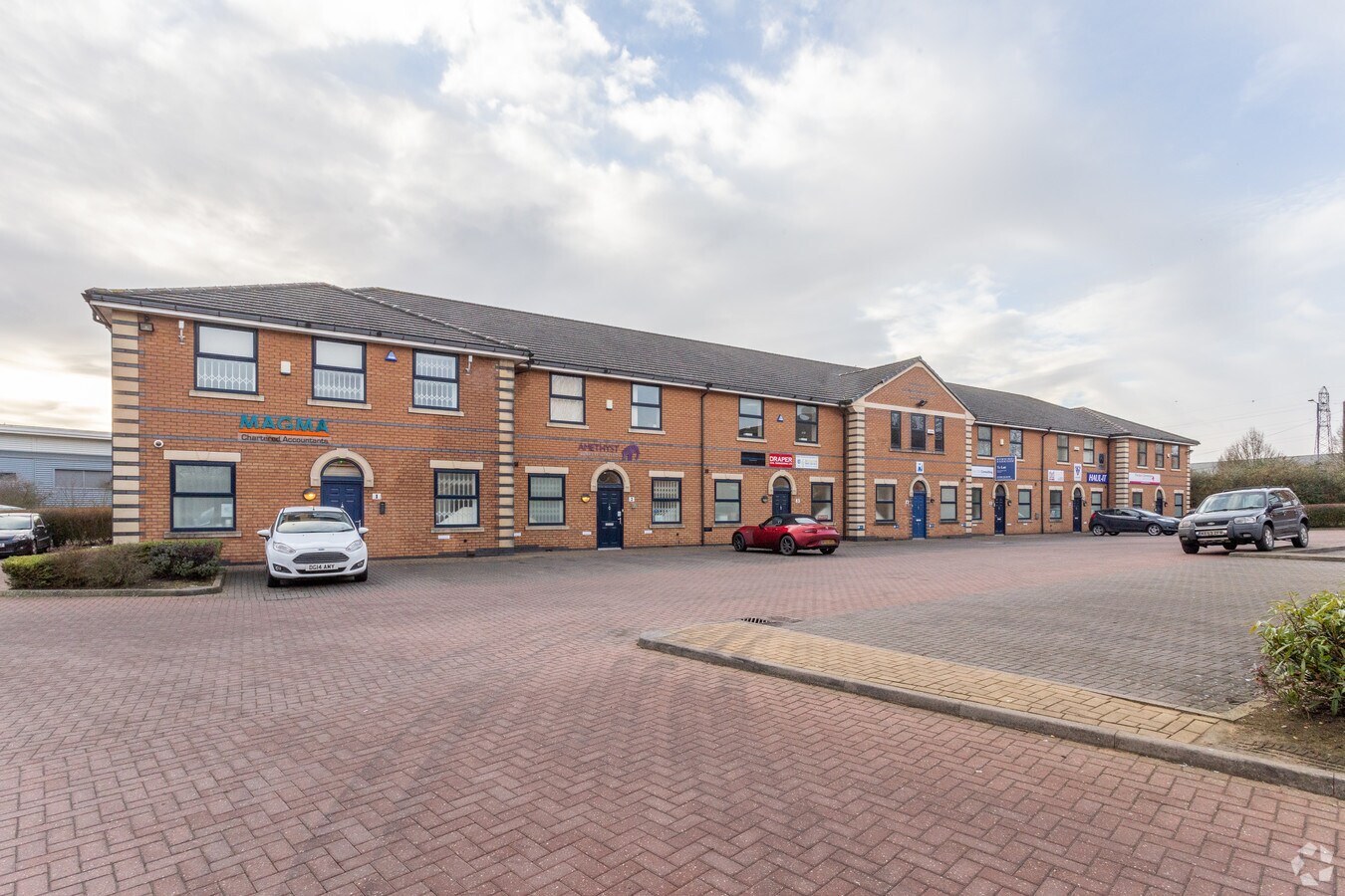 Castle Mound Way, Rugby, WAR CV23 0UZ - Office for Lease | LoopNet