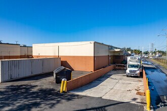 5002 E 10Th Ave, Tampa, FL 33619 - Property Record | LoopNet