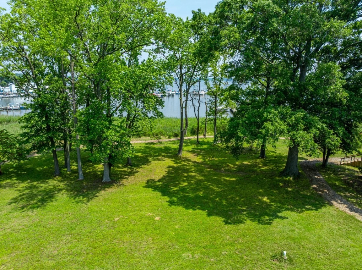 1052 Old Turkey Point Rd, Edgewater, MD 21037 - Misty Morning Marina ...