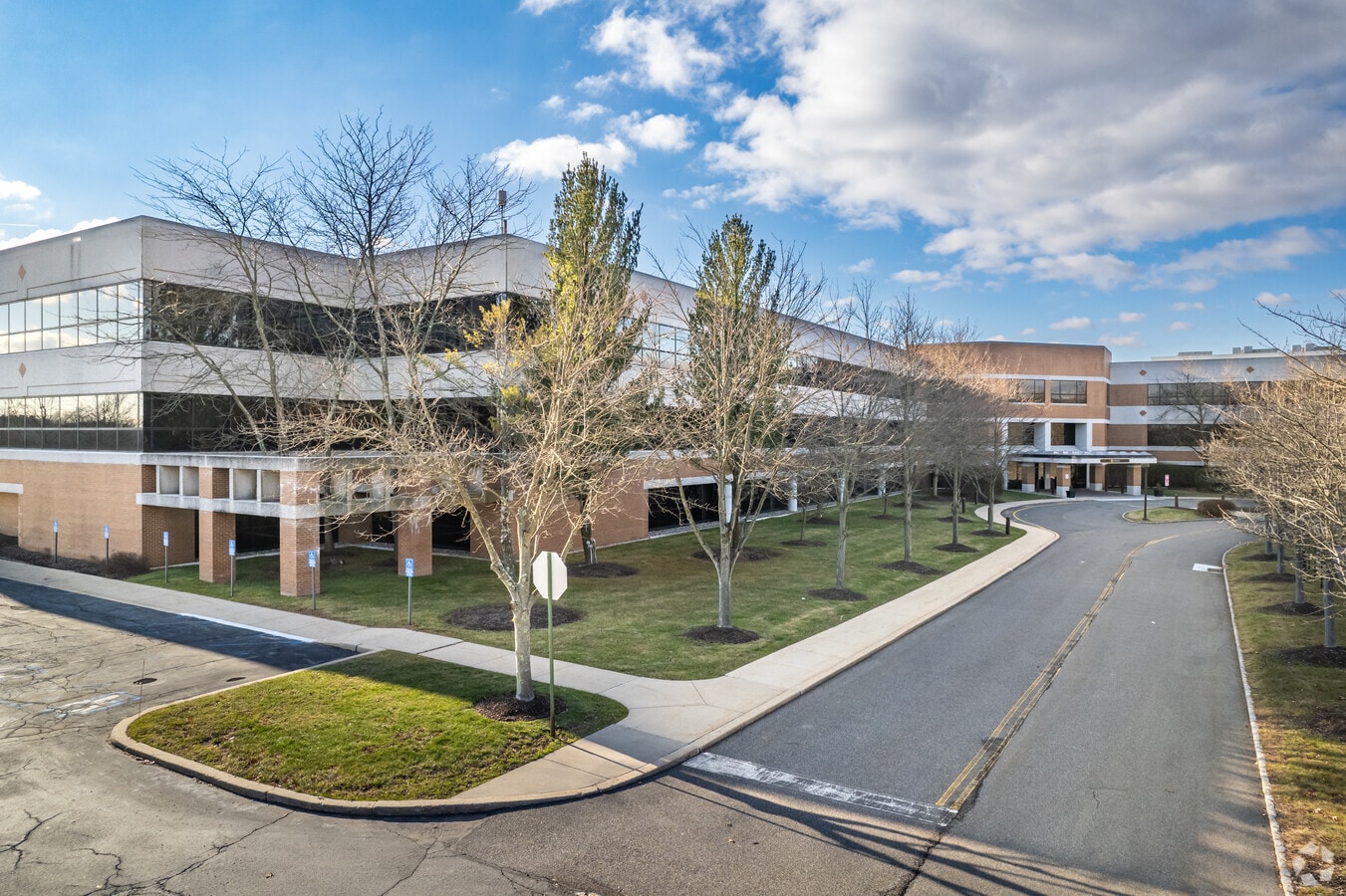 53 Frontage Rd, Hampton, NJ 08827 - Perryville III | LoopNet