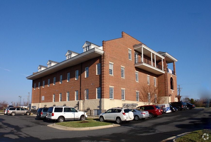 4400 Costello Way, Haymarket, VA 20169 - The Foster Building | LoopNet