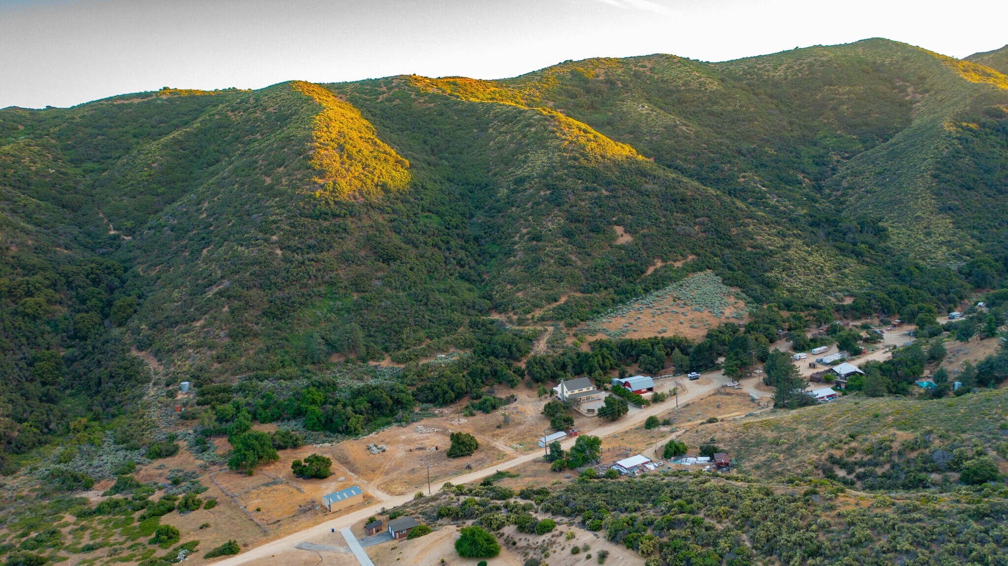 11660 Lonesome Valley Rd, Leona Valley, CA 93551 - Lonesome Oak Ranch | LoopNet