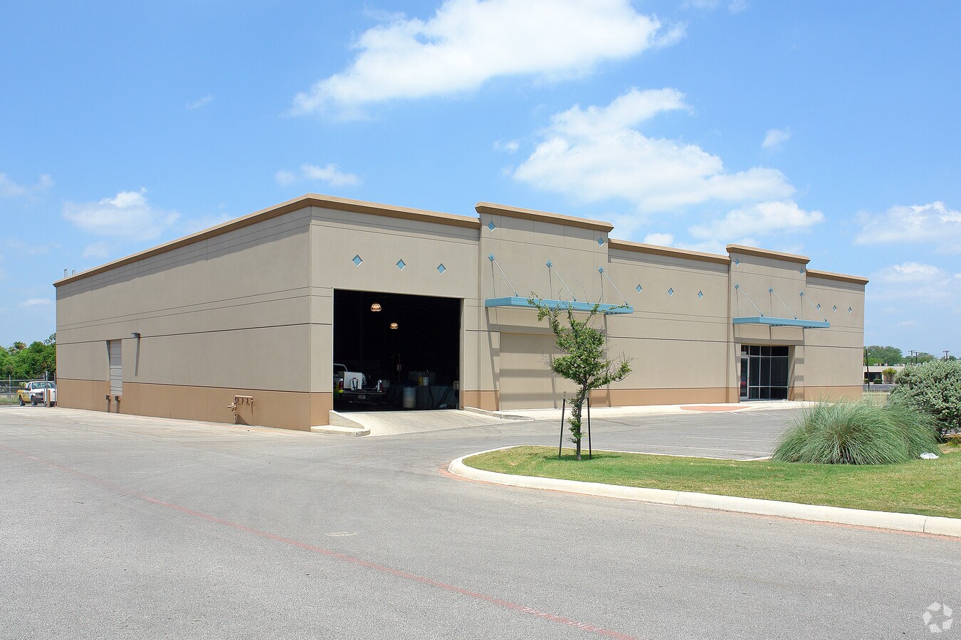 5823 Rittiman Plz, San Antonio, TX 78218 | LoopNet