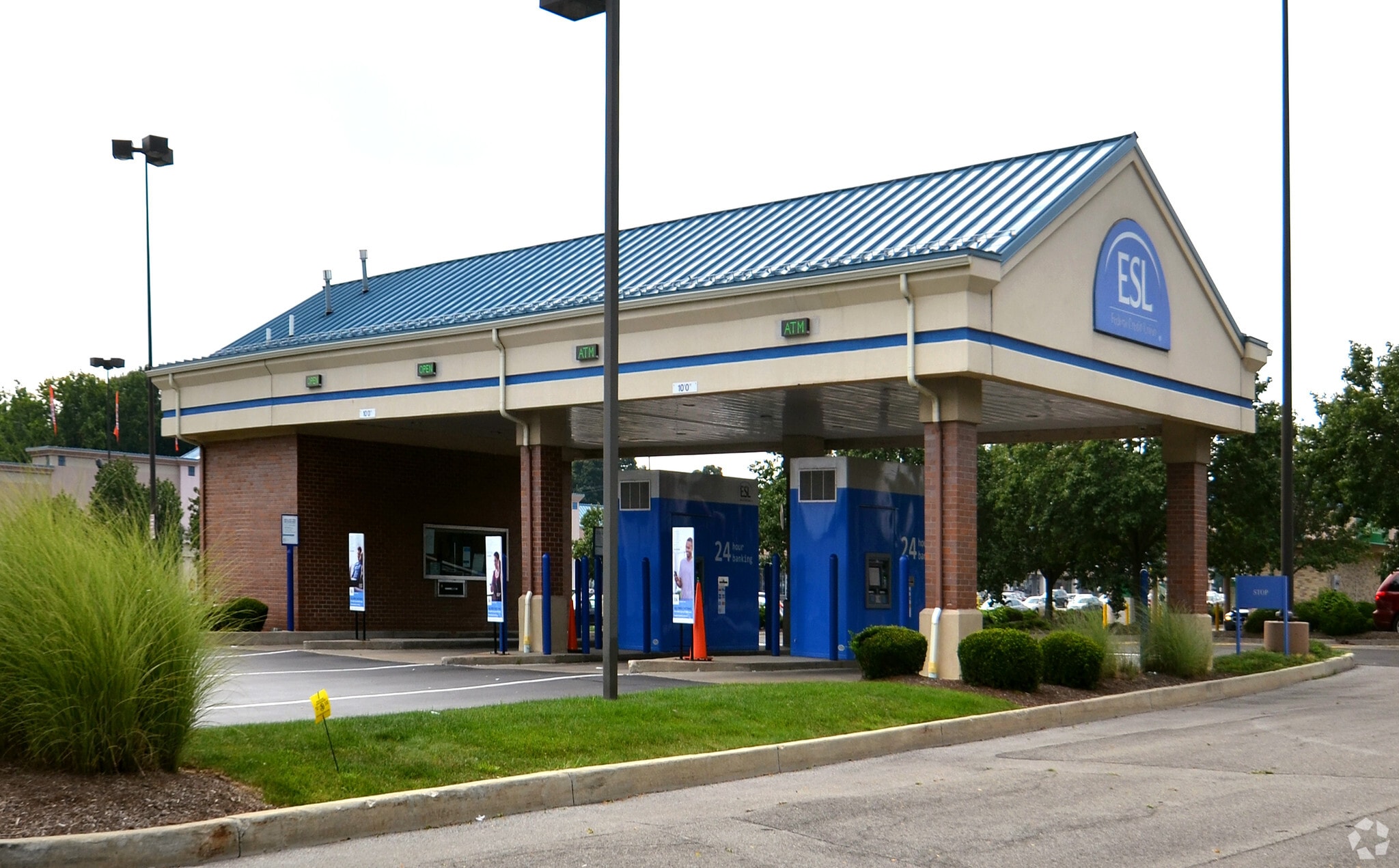 2255-2307 E Ridge Rd, Irondequoit, NY 14622 - Culver Ridge Plaza | LoopNet