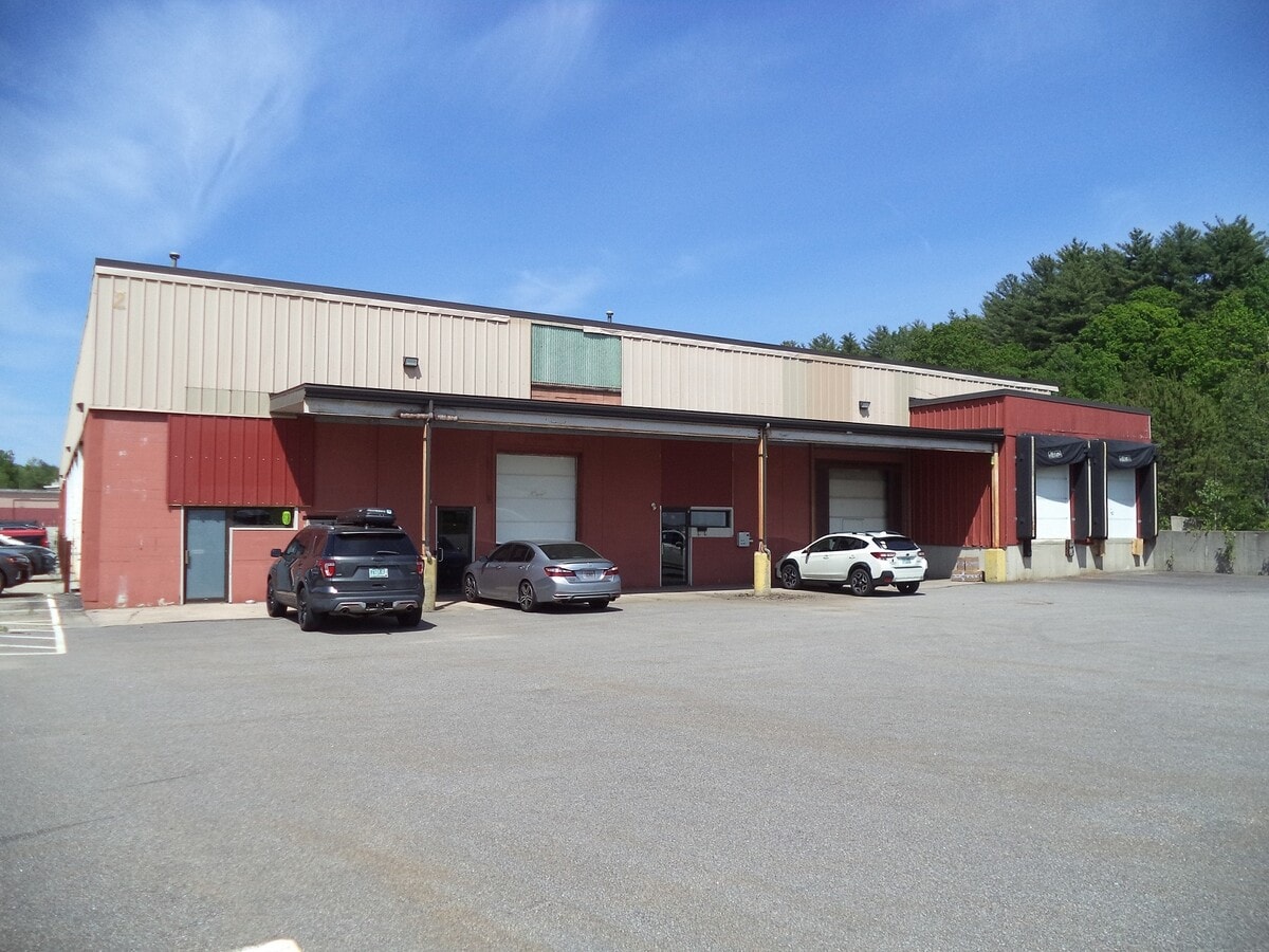1359 Hooksett Rd, Hooksett, NH 03106 - Building 3 | LoopNet