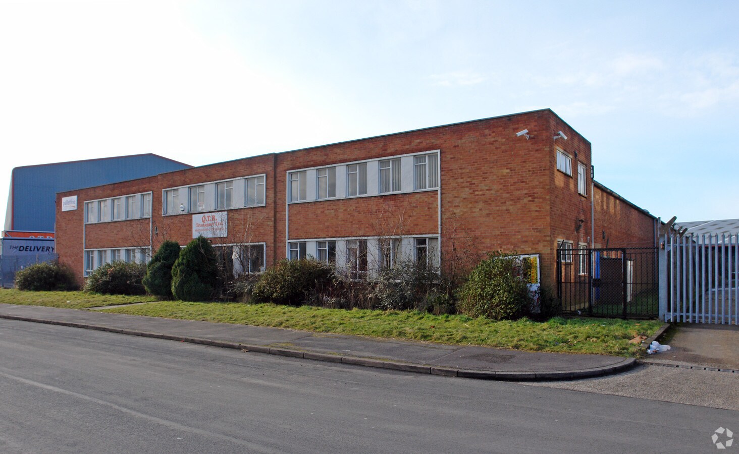 14 Tessa Rd, Reading, BKS RG1 8HH | LoopNet