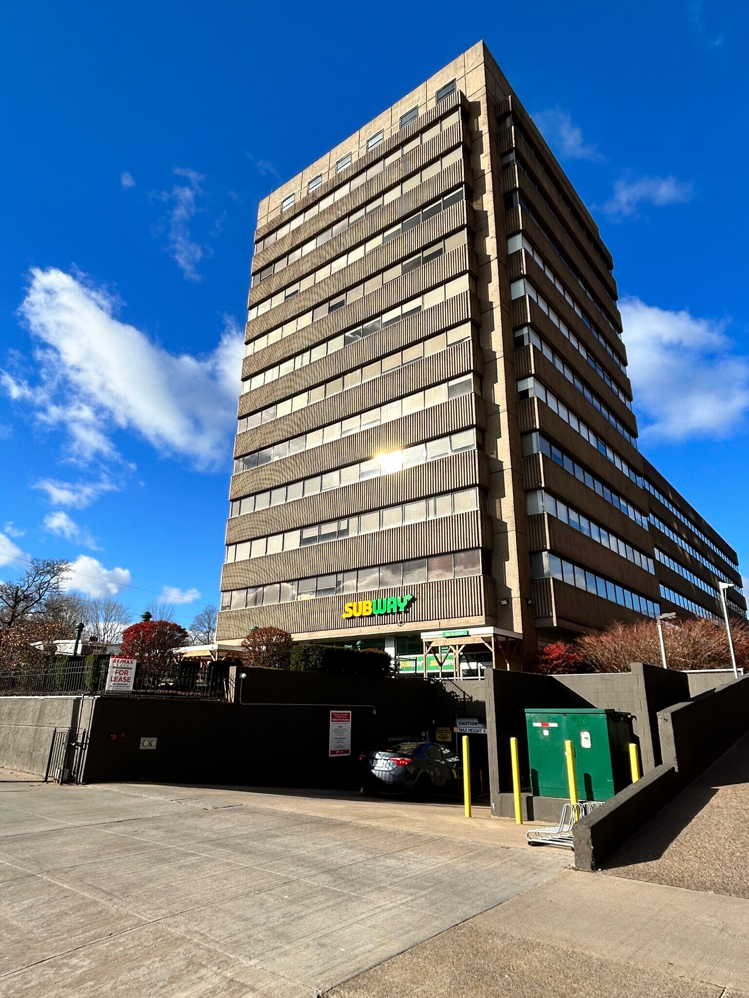5991 Spring Garden Rd Halifax Ns B3h 1y6 Halifax Professional