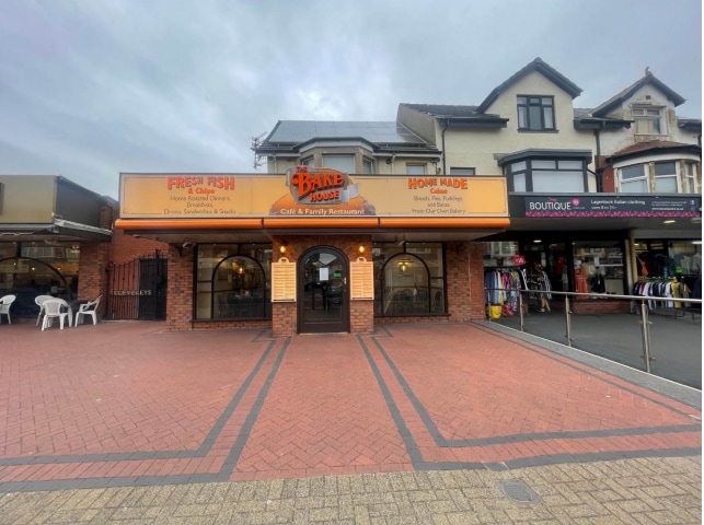 9 Victoria Rd W, Thornton Cleveleys, FY5 1BS | LoopNet