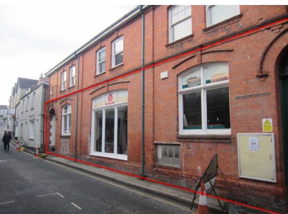8 Duke St, Padstow, PL28 8AB | LoopNet