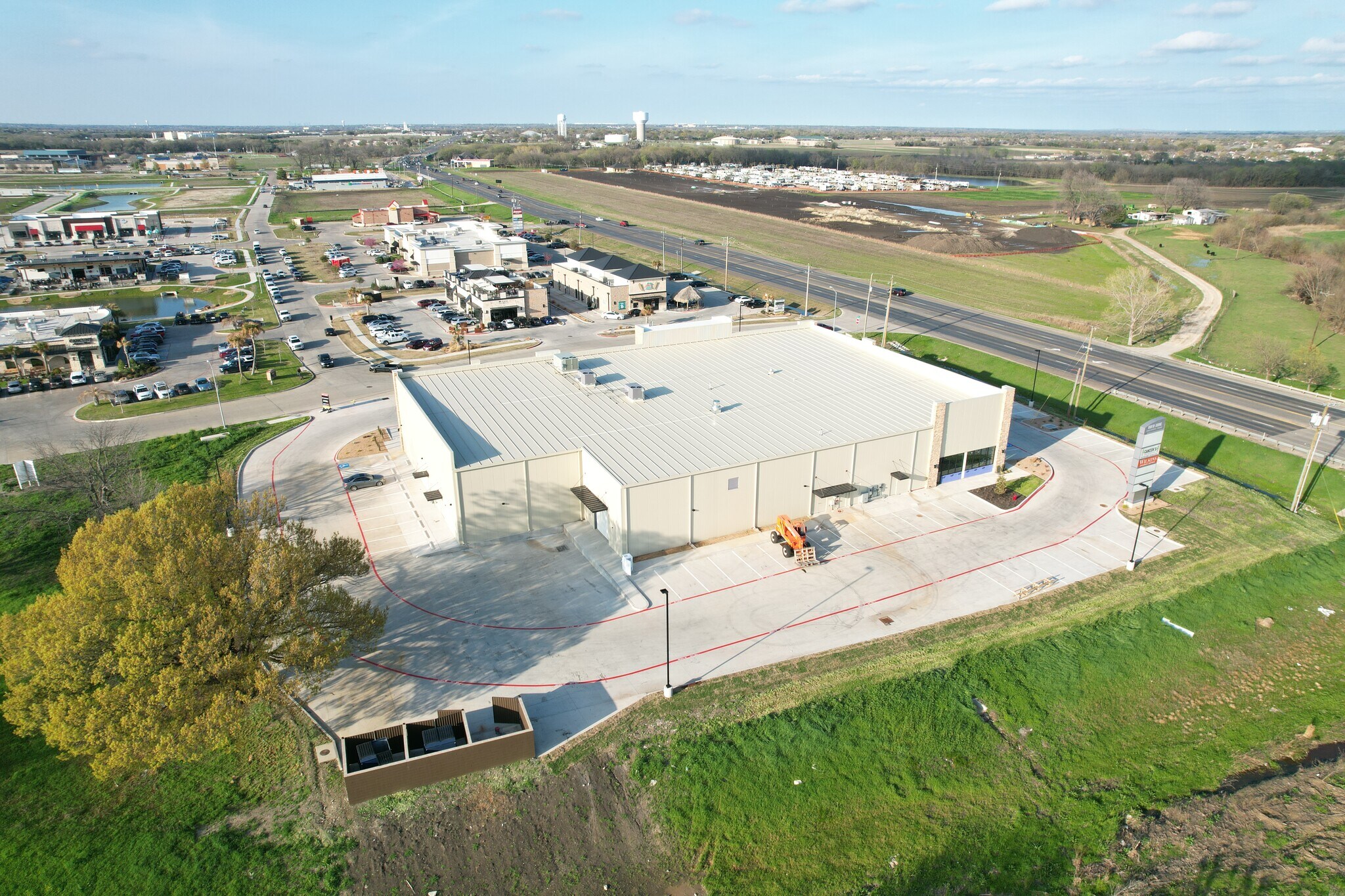 2751 N Hwy 77, Waxahachie, TX 75165 - Retail for Lease | LoopNet