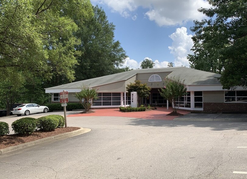 3124 Blue Ridge Rd, Raleigh, NC 27612 | LoopNet