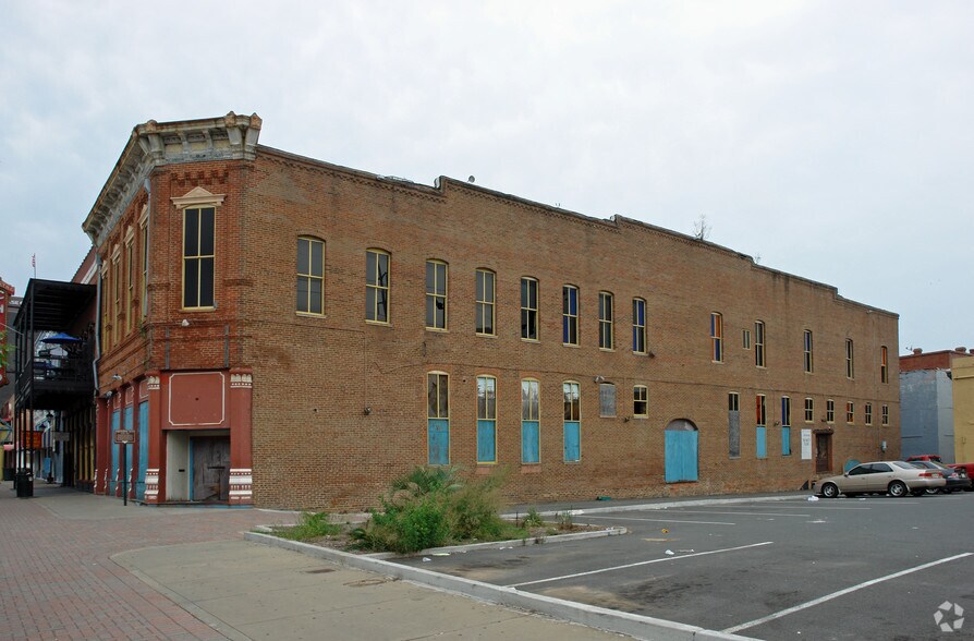 One of Shreveport's oldest buildings destroyed by fire last week | O-T ...