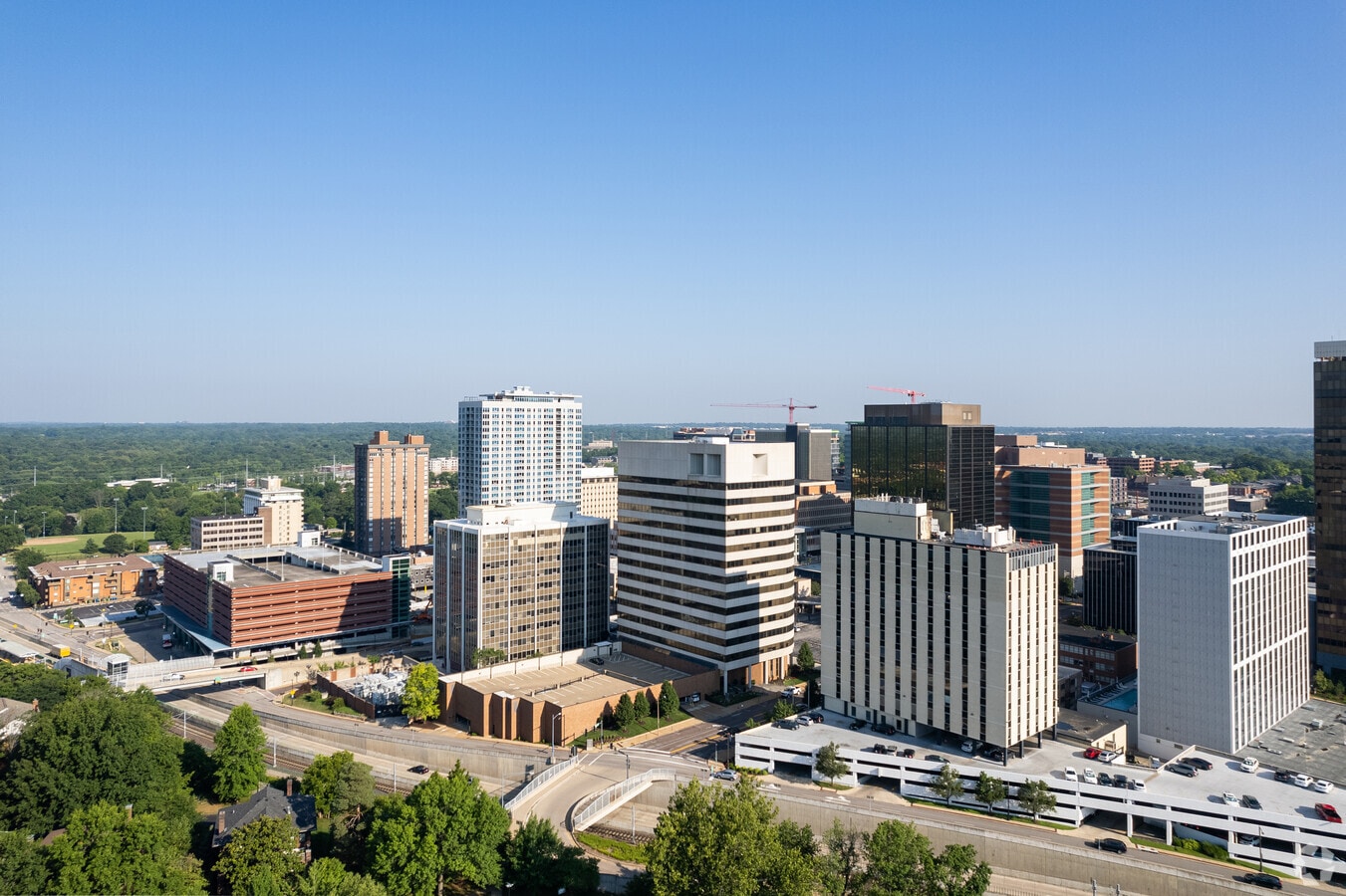 231 S Bemiston Ave, Clayton, MO 63105 - Office Evolution Clayton | LoopNet