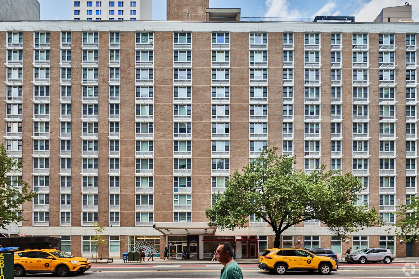 135 W 23rd St, New York, NY 10011 | LoopNet