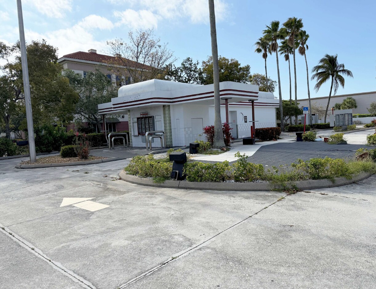 500 E Yamato Rd, Boca Raton, FL 33431 - Retail for Lease | LoopNet