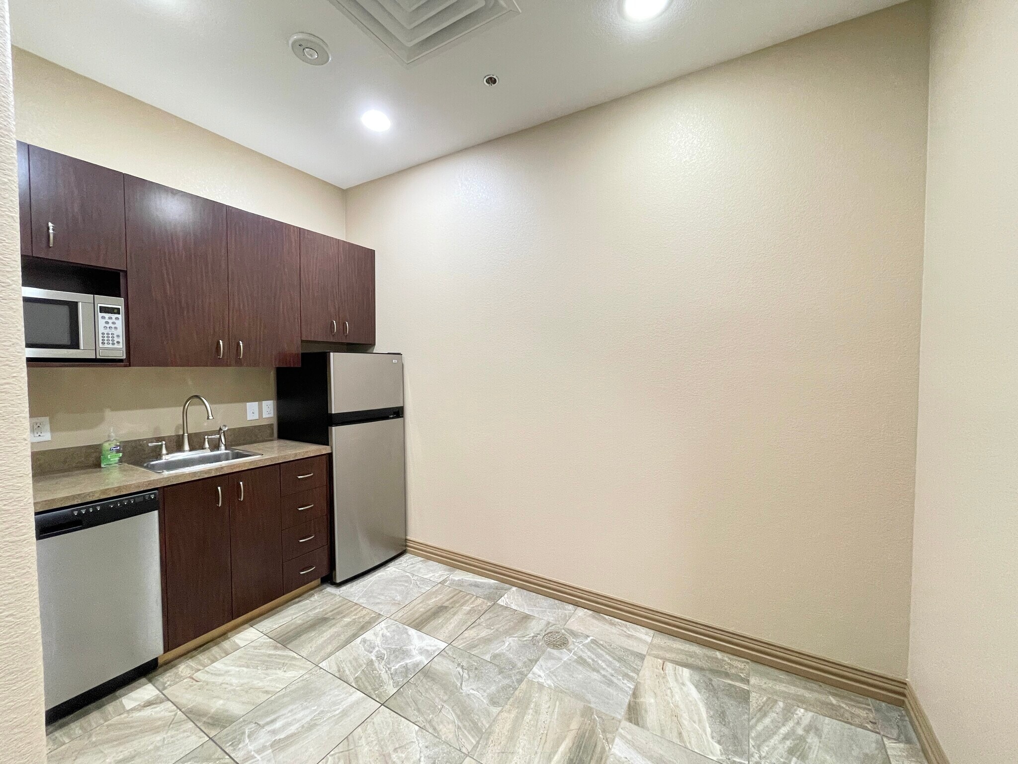 2900 Village Pky, Highland Village, TX 75077 - Highland Village Office ...