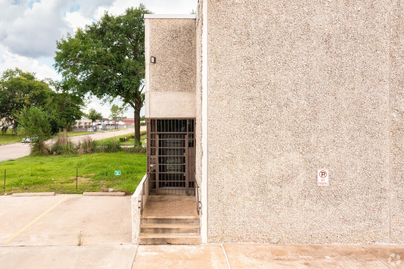 4747 Darien St, Houston, TX 77028 | LoopNet