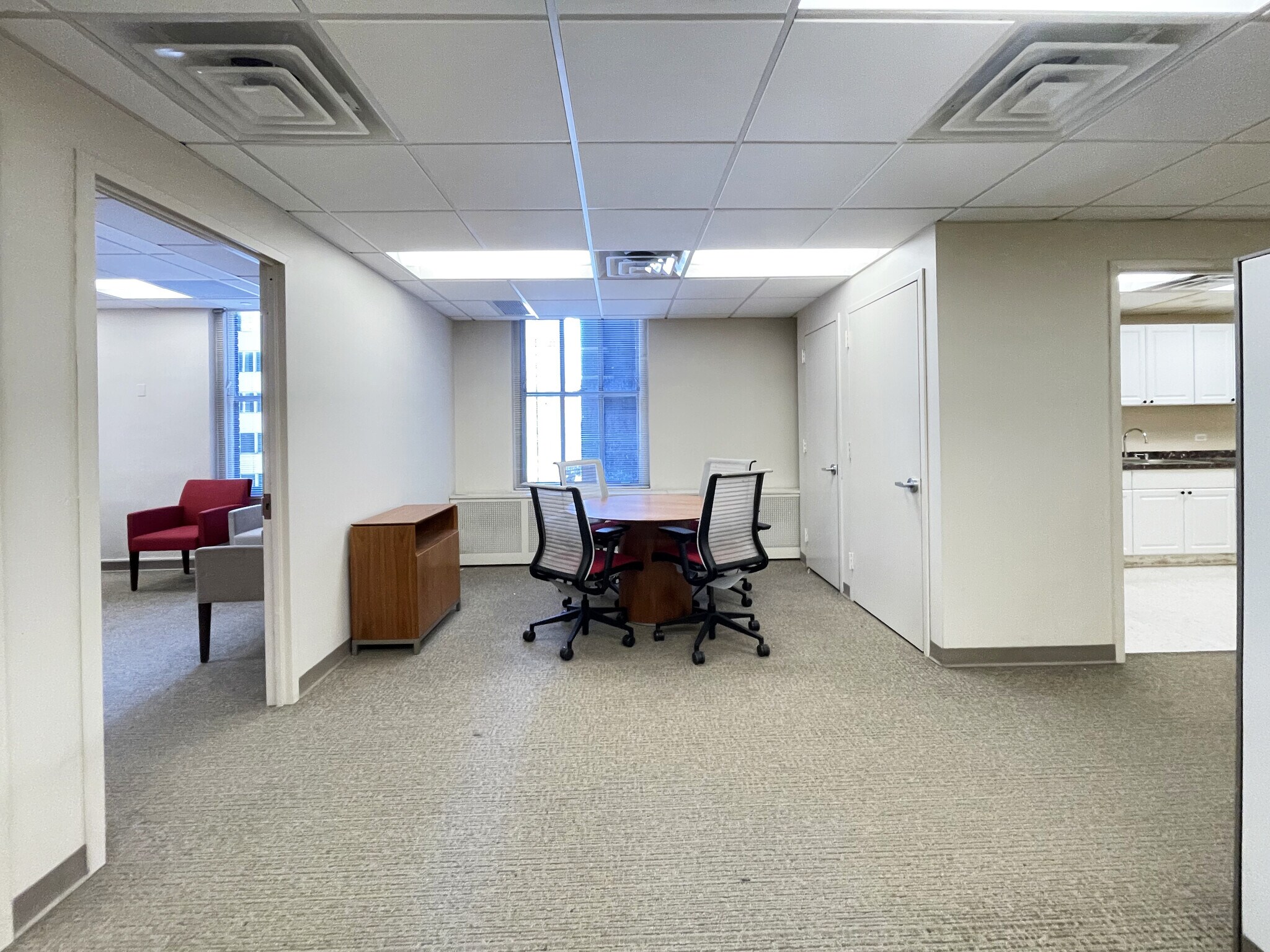 425 Madison Ave, New York, NY 10017 - Office for Lease | LoopNet
