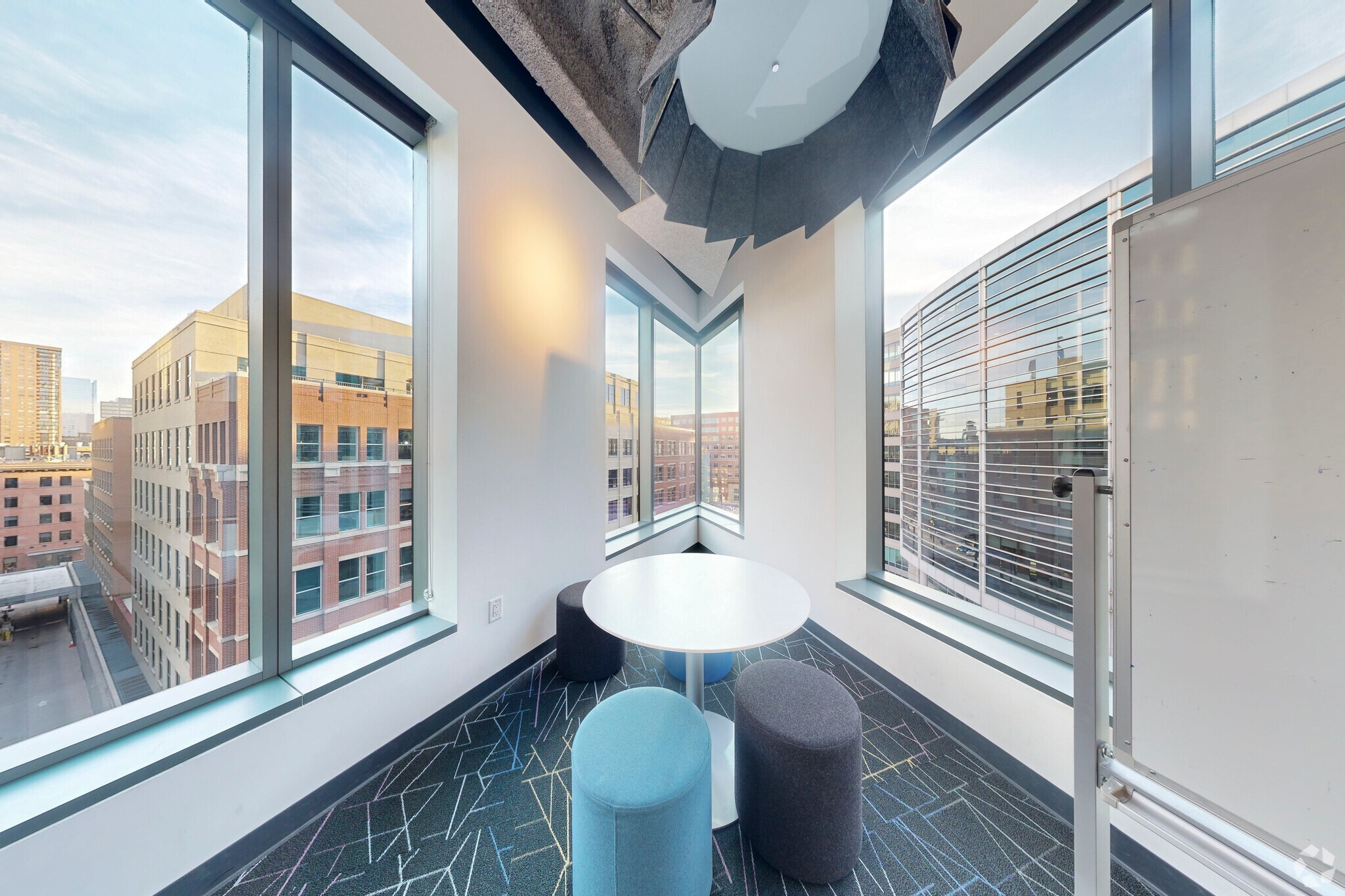 1550 Wewatta St, Denver, CO 80202 - The Triangle Building | LoopNet