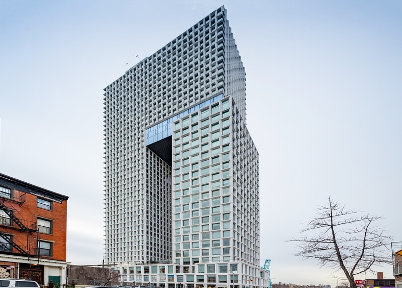 300 Kent Ave, Brooklyn, NY 11249 - The Refinery at Domino | LoopNet