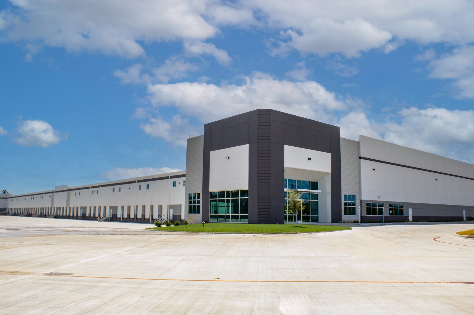 818 Lindell Rd, Spring, TX 77373 - Springwood Business Park | LoopNet